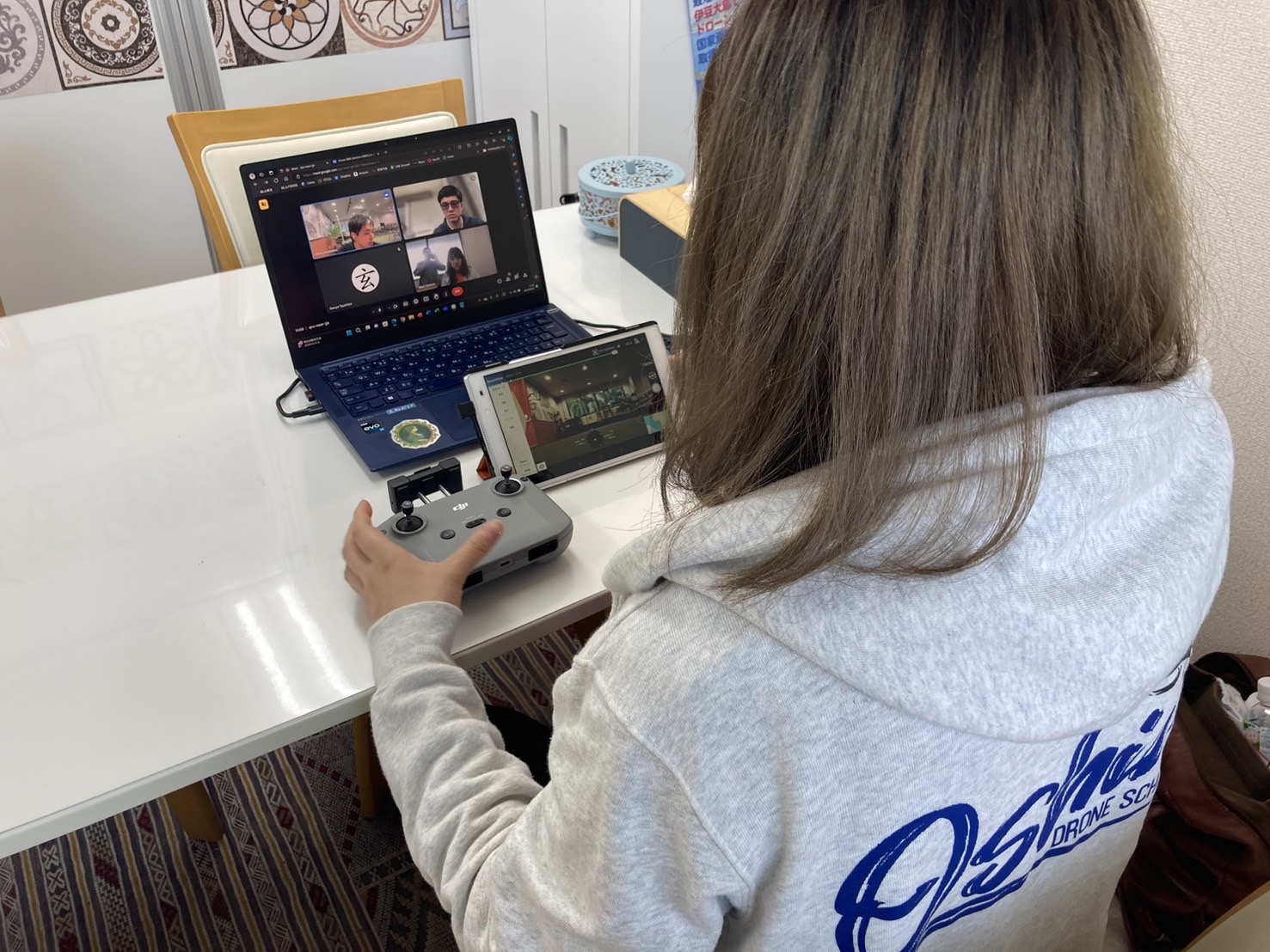 【遠隔操縦】東京→シンガポールでドローンの遠隔操縦を行いました！ | おしんドローンスクール 東京校